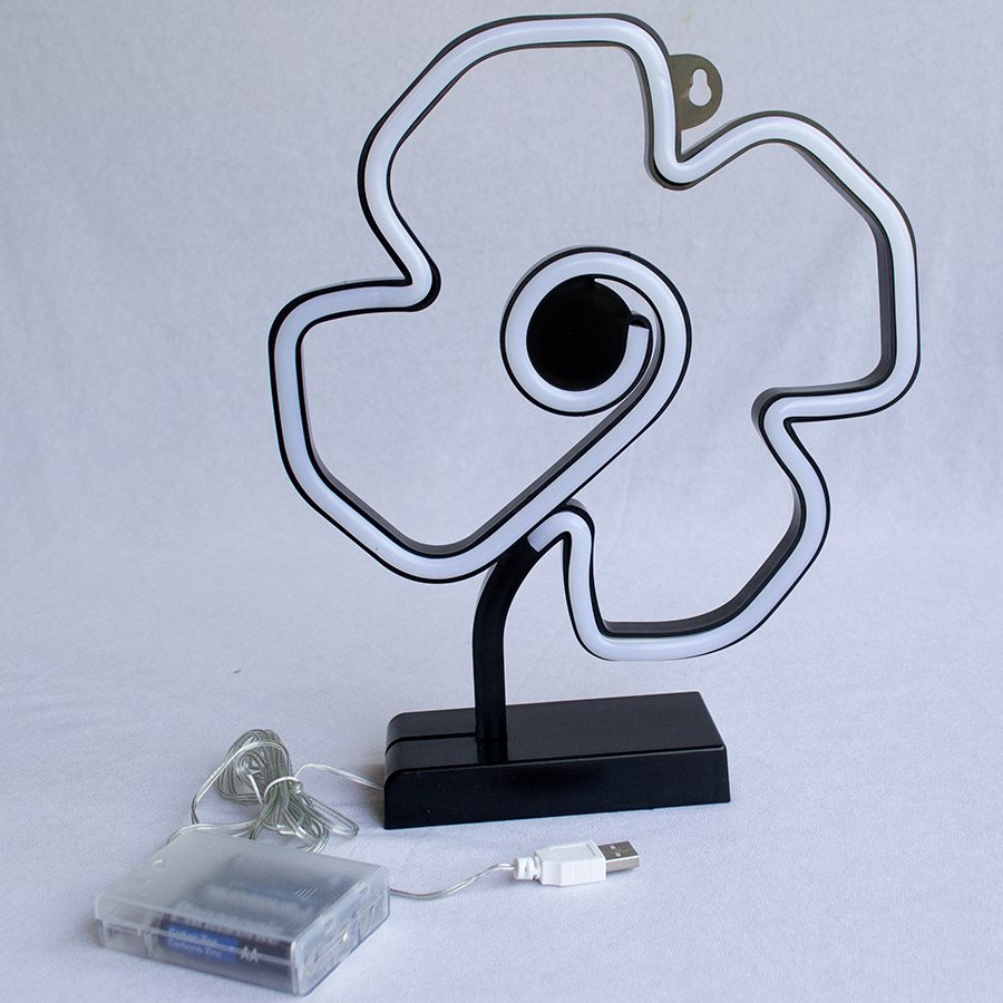 LED POPPY LIGHT WITH BASE
